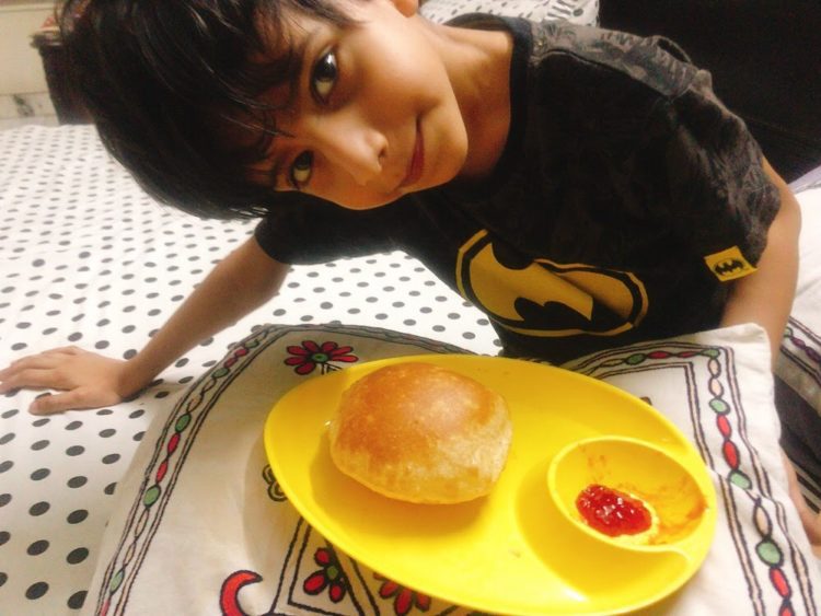 juicy mango puri | deep-fried mango bread - Wordsmith Kaur