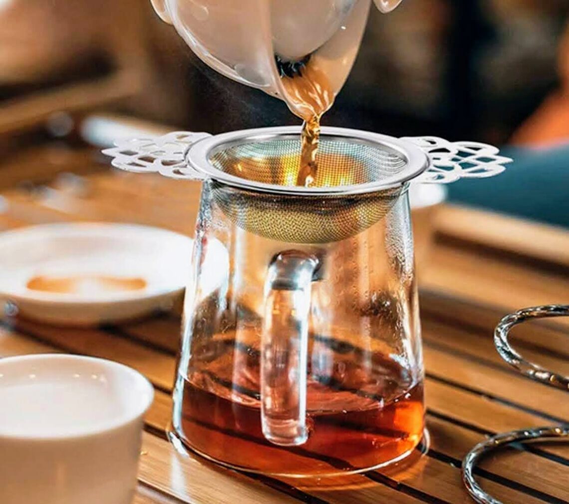 3 Sustainable Alternatives to Plastic Tea Sieves