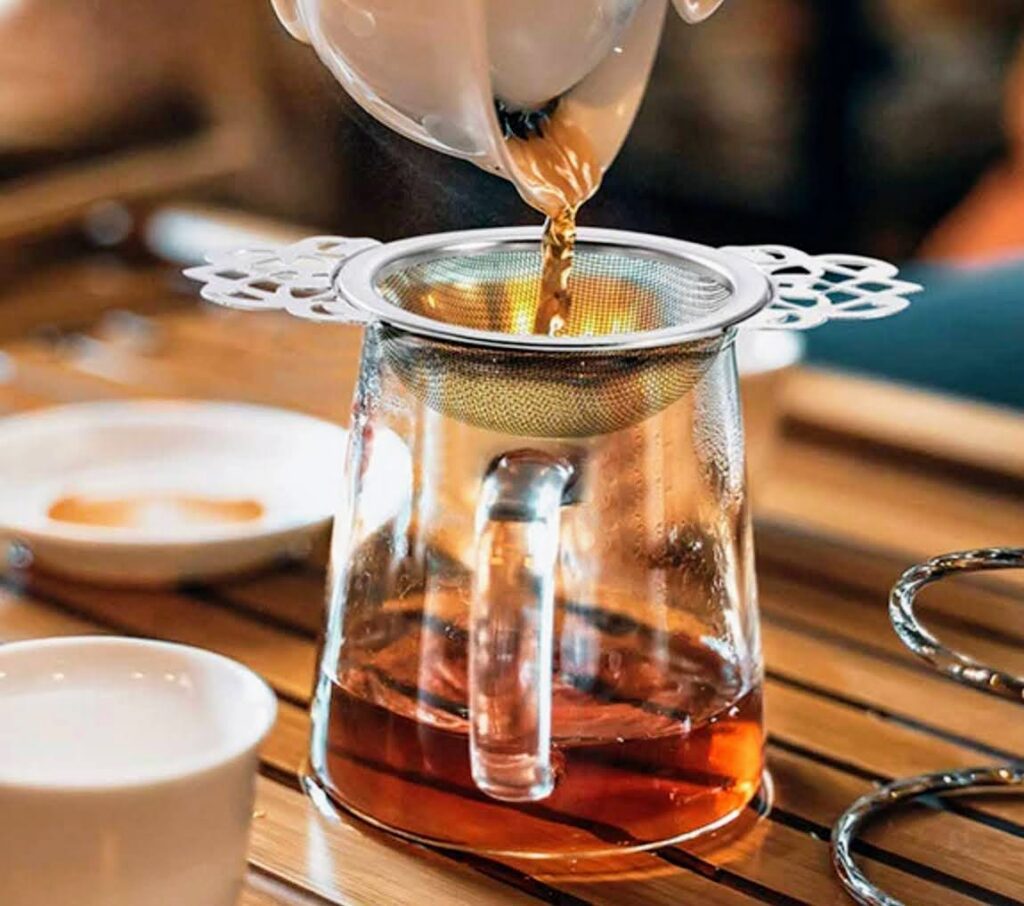 3 Sustainable Alternatives to Plastic Tea Sieves